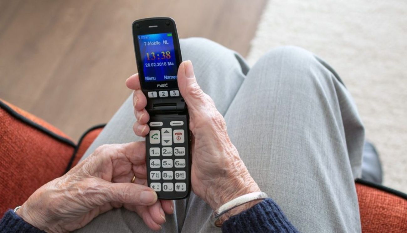 Ratgeber für Seniorenhandys & Senioren Smartphones